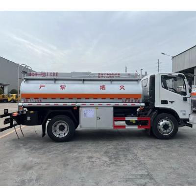 Cina Autocisterna FOTON 4X2 personalizzata per benzina con pompa singola e erogatore digitale di carburante in vendita