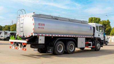 Cina Prezzo Basso 371cv 20000 Litri CNHTC Haowo Autocisterna per Olio Autocisterna per Rifornimento in vendita