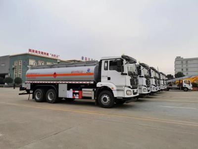 Cina Prezzo Basso 371cv 20000 Litri Autocisterna Cinese Dongfeng per Carburante in vendita