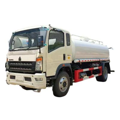 China Factory HOWO 10000 Litres 12000 Litres Water Sprinkler Truck Water Tank Truck Water Tanker Truck for sale