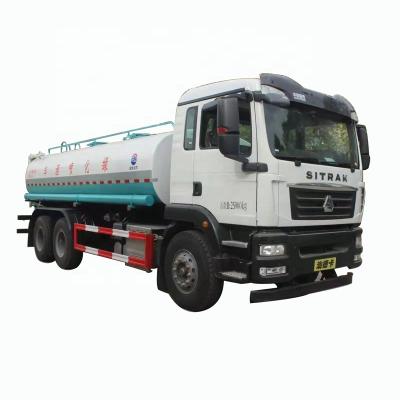 Cina SINOTRUK 18 Cbm Sprinkler Truck Lancio Cradle Water Wagon in vendita