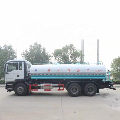 Cina SINOTRUK 18 Cbm Sprinkler Truck Lancio Cradle Water Wagon in vendita