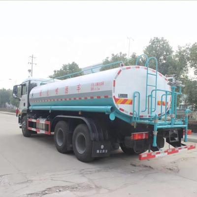 Cina SINOTRUK 18 Cbm Sprinkler Truck Lancio Cradle Water Wagon in vendita