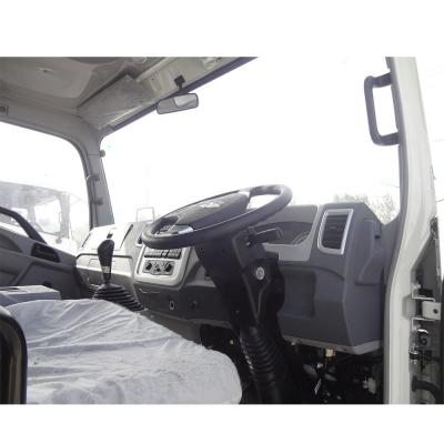 Cina RHD 4x2 SINOTRUK HOWO 10000L camion a scarico acqua in vendita