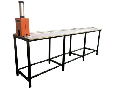 China Honeycomb blind cutting machine fabric cut table for blinds machinery for sale