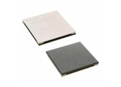China Serie van de gebieds zet de Programmeerbare Poort XC7K160T-2FB676I 640 Mhz 676-BBGA-Oppervlakte op Te koop