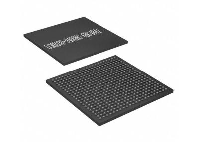 Chine Puce de circuit intégré 484-LFBGA de réseau de portes programmable sur le terrain LCMXO3D-9400HC-6BG484I à vendre