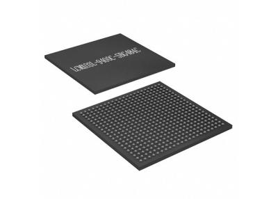 China Disposição de porta programável IC do campo de 484-LFBGA LCMXO3L-9400C-5BG484C MachXO3 à venda