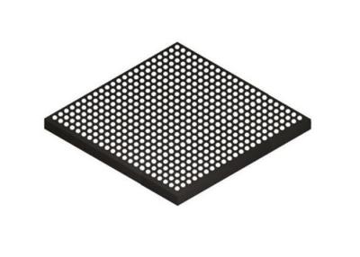 Cina IC scheggia il gate array programmabile del campo di LCMXO3LF-9400E-5BG484C 484-CABGA MachXO3 in vendita