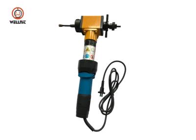 Cina Tubo elettrico portatile autocentrante che smussa spazio radiale minimo a macchina in vendita
