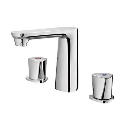 China Two Handle Widespread Bathroom Faucet Chrome Deck Mounted for sale