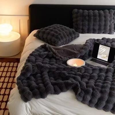 China Thick Vegan Rabbit Fur Blanket  100% Polyester Household Items for sale