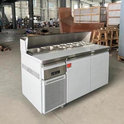 China Sandwich Salad Prep Table Refrigerator 2 Doors For Hotel Kitchen for sale