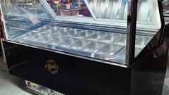 16 Pans Ice Cream Display Freezer Catering Equipment For Stores