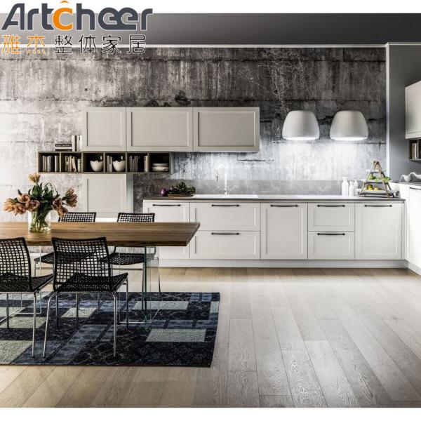 Quality Traditional Solid Wood Kitchen Cabinet The Perfect Blend of Style and Affordabil for sale