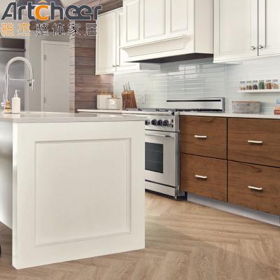 China Embalaje de correo Muebles de cocina pintados duraderos con diseño simple y laca en venta