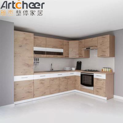 China RTA High Gloss Lacquer Finish Kitchen Cabinets with Modular Design and Kitchen Island for sale