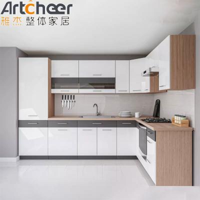 China RTA High Gloss Lacquer Finish Kitchen Cabinets with Modular Design and Kitchen Island for sale