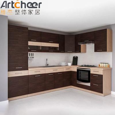 China RTA High Gloss Lacquer Finish Kitchen Cabinets with Modular Design and Kitchen Island for sale