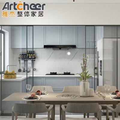 Cina Armadi e cassetti della cucina a scaffale regolabile nel design contemporaneo di mobili in rovere massello in vendita