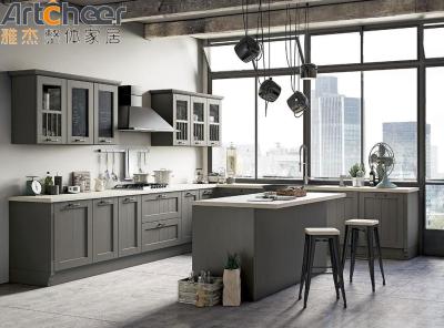 Cina Disegni di lusso in stile americano Armadi di cucina in legno massello con armadi della dispensa in vendita