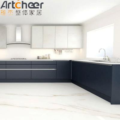 Cina Arredamento di cucina personalizzato in colore grigio e blu in forma di L per cucina moderna da Foshan in vendita