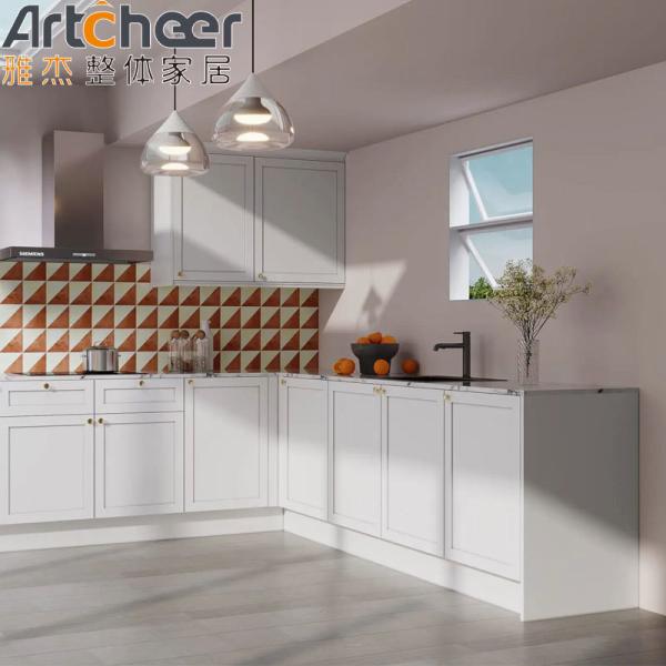 Quality Solid Wood European Shaker Kitchen Cabinets with White Color and Super Susan for sale