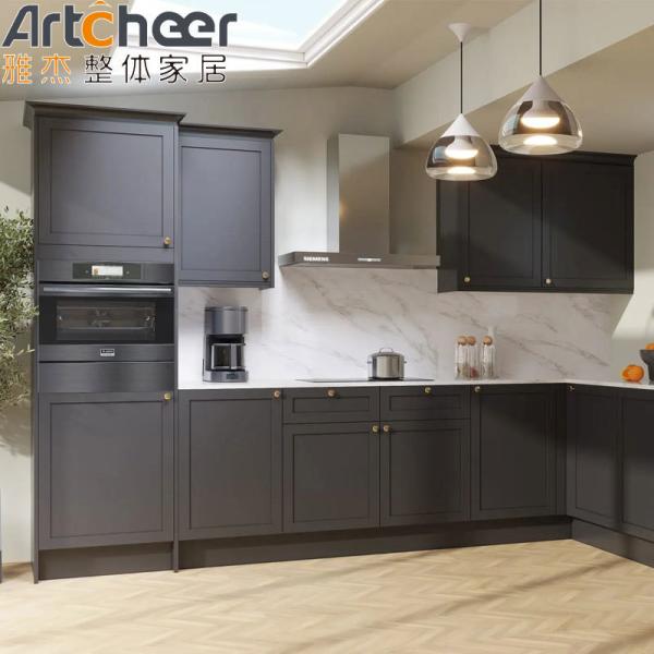 Quality Solid Wood European Shaker Kitchen Cabinets with White Color and Super Susan for sale