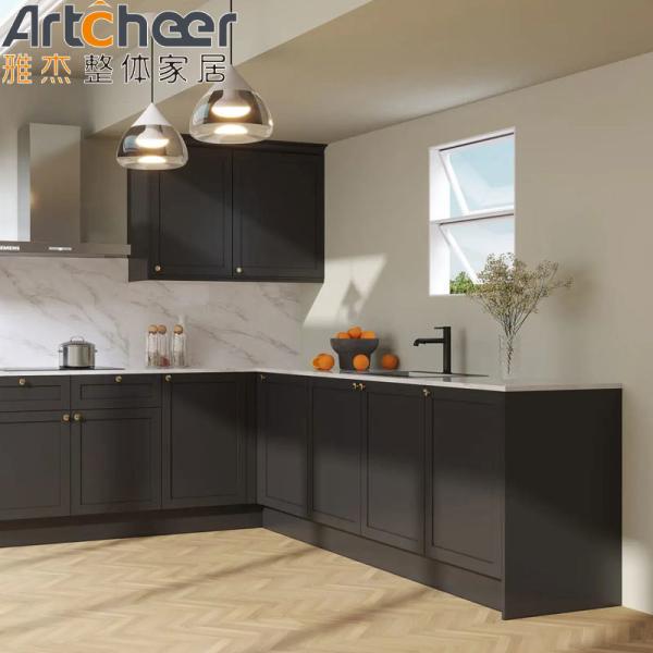 Quality Solid Wood European Shaker Kitchen Cabinets with White Color and Super Susan for sale