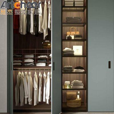 China Modern Minimalist Bedroom Wardrobe Cabinet with Simple Design and Cupboard Handles for sale