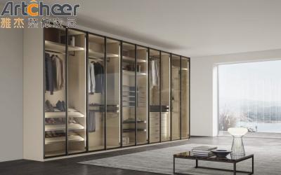Cina Profilo di alluminio camminare in armadio La scelta ideale per il design dei mobili della camera da letto moderna in vendita