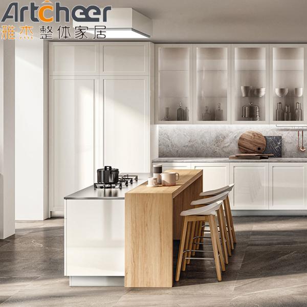 Quality Modern Solid Wood Kitchen Cabinet with Customized Color and Eco-Friendly Material for sale