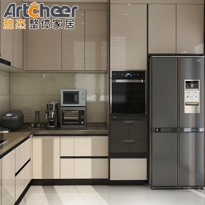 China Modern Design U Shape Kitchen Cabinet with Marine Plywood Material and Custom Size for sale