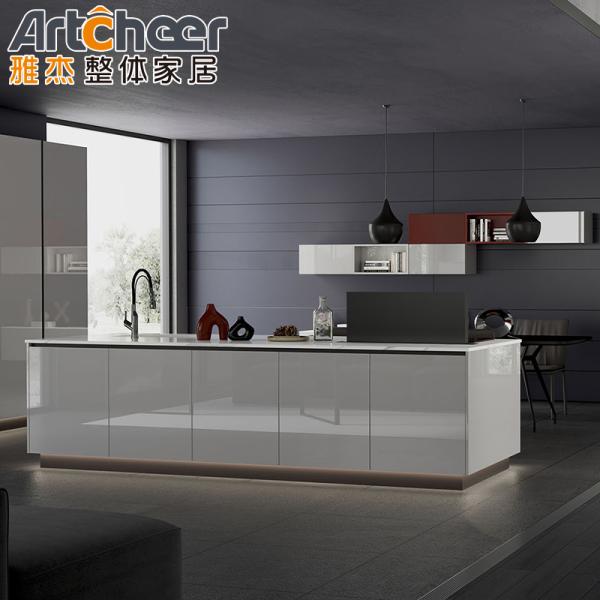 Quality Modern Modular Kitchen Cabinets with Soft Close Hinges and Customized Eco-Friendly Colors for sale