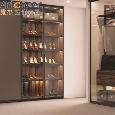 China Customized Size Modern Stylish Durable Walk In Wardrobe Closet for Bedroom and Home for sale