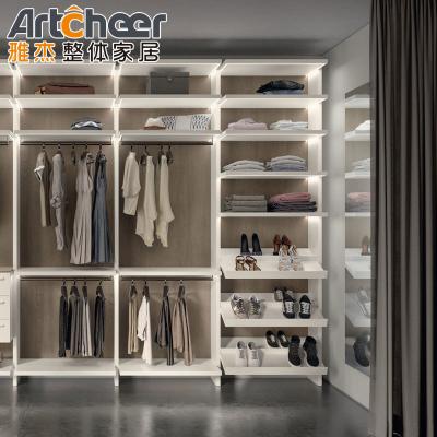 China Luxury Minimalist Design Foldable Extendable Wardrobe Closet for Home and Office for sale