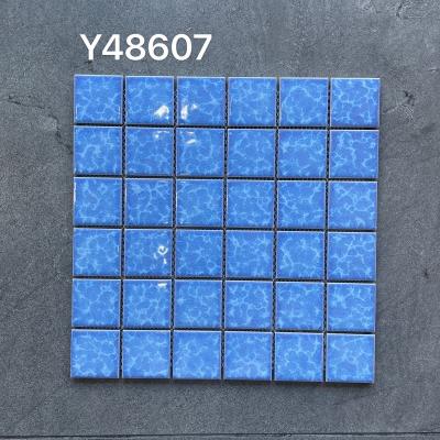 China Anti-slip glanzende kobalt keramische zwembadmozaïeken 300 x 300 mm Te koop