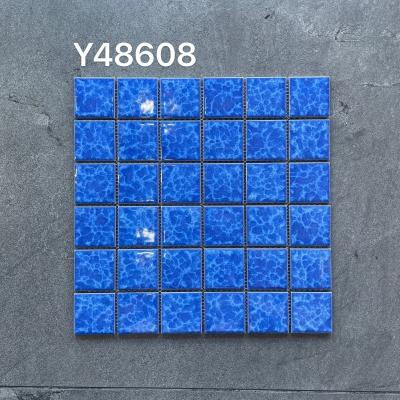 China Square 2x2 Ceramic Mosaic Tile 300x300mm Anti Slip Glazed for Swimming Pool for sale