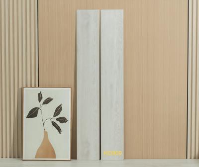 China Waterproof 4mm SPC Rigid Core Vinyl Plank Flooring with Click Lock 0.5mm for sale