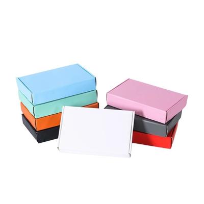Cina Scatole di carta eco-compatibile personalizzata Scatole di imballaggio per cosmetici Scatole regalo Scatole gioielli in vendita