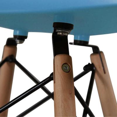Cina La sedia pranzante di plastica blu 4pc mette la gamba di legno di altezza di 32.28in in vendita
