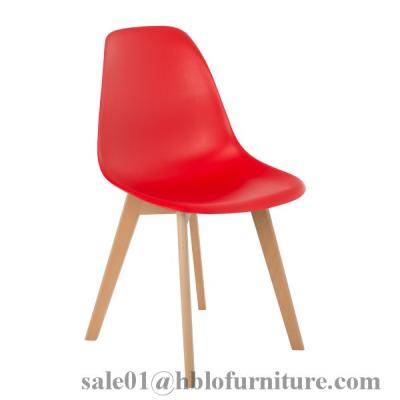 China plastic frame dining chair,eames chairs,solid wood legs chair,pp seat chairs for sale