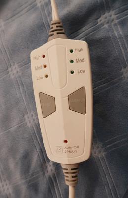 Cina 70W Pad di riscaldamento per massaggi elettrici per alleviare il dolore in vendita