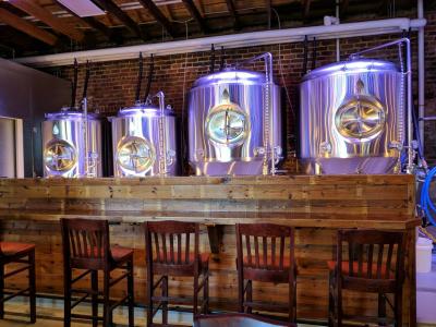 China 500 liter brewery micro brewery machine two or three vessels brewhouse system from Jinan Haolu Brewery Equipment for sale