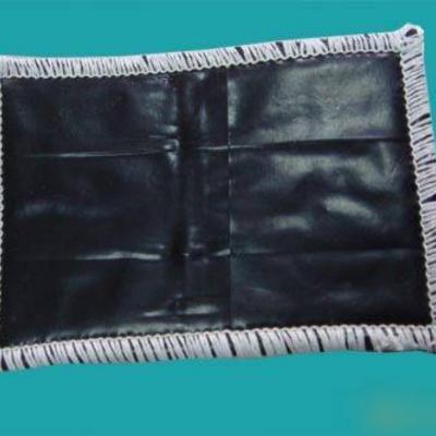 China Sodium Bentonite GCL Liner for Artificial Lake Waterproofing and Water Containment Systems for sale