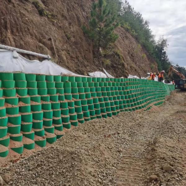 Quality Retaining Wall Construction Geocell Solutions 200mm Soil Reinforcement Geocell for sale