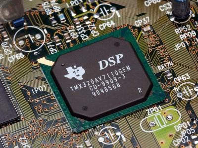 China Texas Instruments SN74HC126DR Electronic ic Components Chip Cartridge Toner Music integratedated Circuits TI-SN74HC126DR for sale