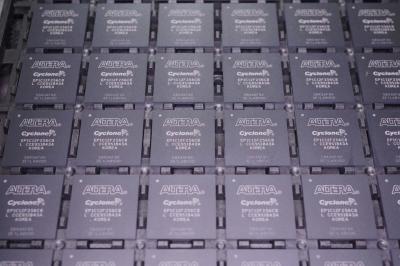 China Al-tera 5Csxfc4c6u23i7n originais Circuitos integrados IC Componentes Chip 16 Bit Microcontroladores Chips eletrônicos à venda