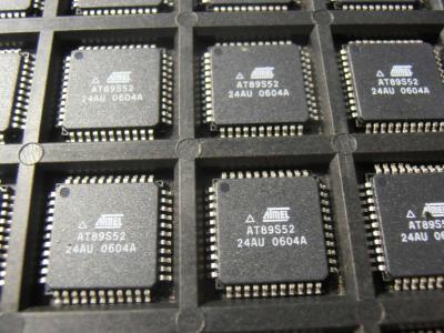 中国 ATMEL AT91SAM7SE256 マイクロコントローラー ディープ マザーボード 電子部品 ICチップ 集積回路 AT91SAM7SE256 販売のため