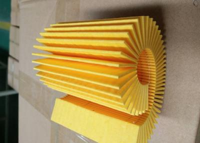 China 0.88mm Dikteoem de Geplooide Besnoeiing van het OlieFiltreerpapier volgens Filtergrootte Te koop